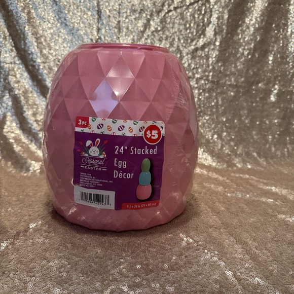 Holiday | 24 Stacked Egg Decor 3pc Plastic Egg Tower New Easter ...